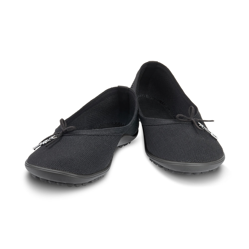 Leguano Lady Loop Black Women's Barefoot Slipper – Manimal Footgear